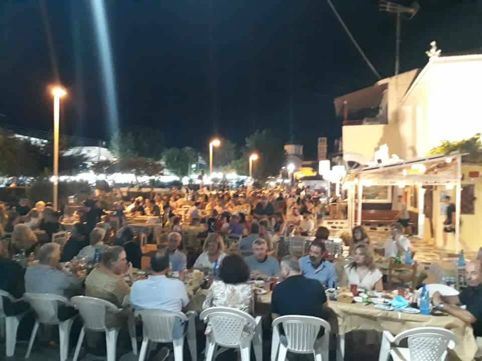 Και στο πανηγύρι της Ποτίδαιας, απολαμβάνουμε γεύσεις στου ΠΑΣΧΑΛΑΚΗ!
